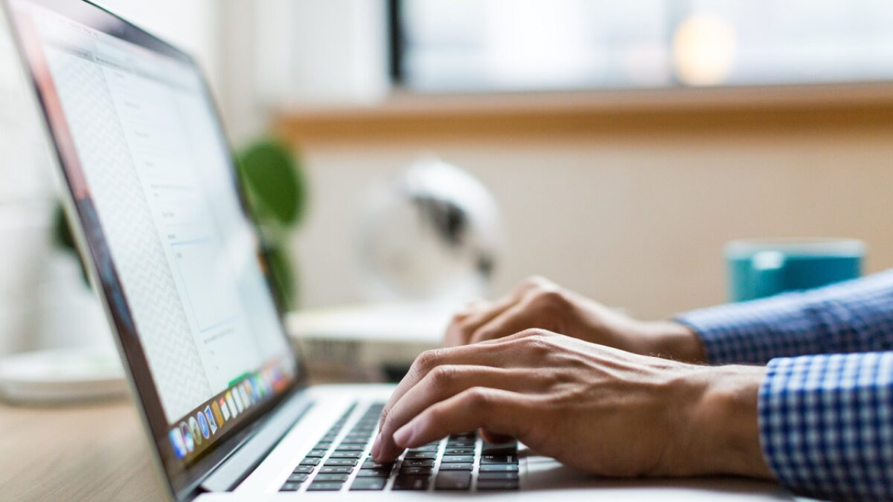 How to Check School Computer for Monitoring Software